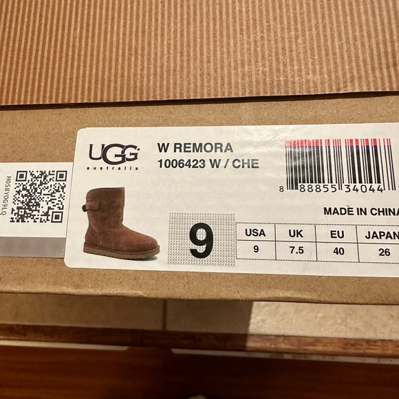 UGG | Shoes | Uggs Remora Buckle Australian Boots Size 9 | Poshmark